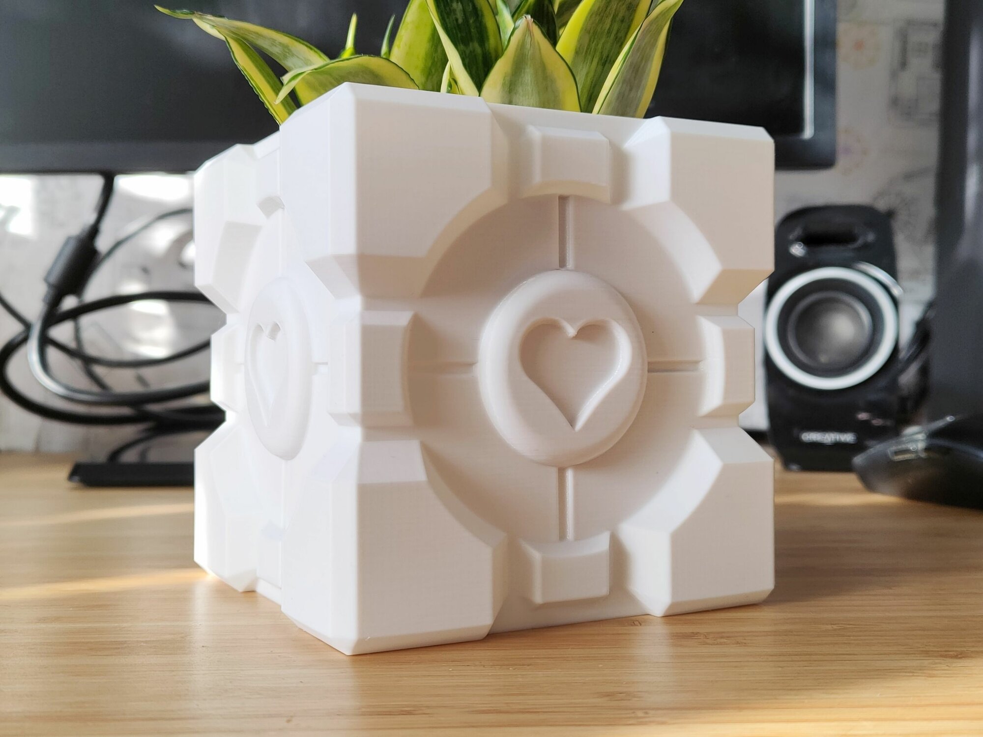 Кашпо для растений дизайнерская, 3D-печать под заказ, арт. PZ-PLANT-PR-682099