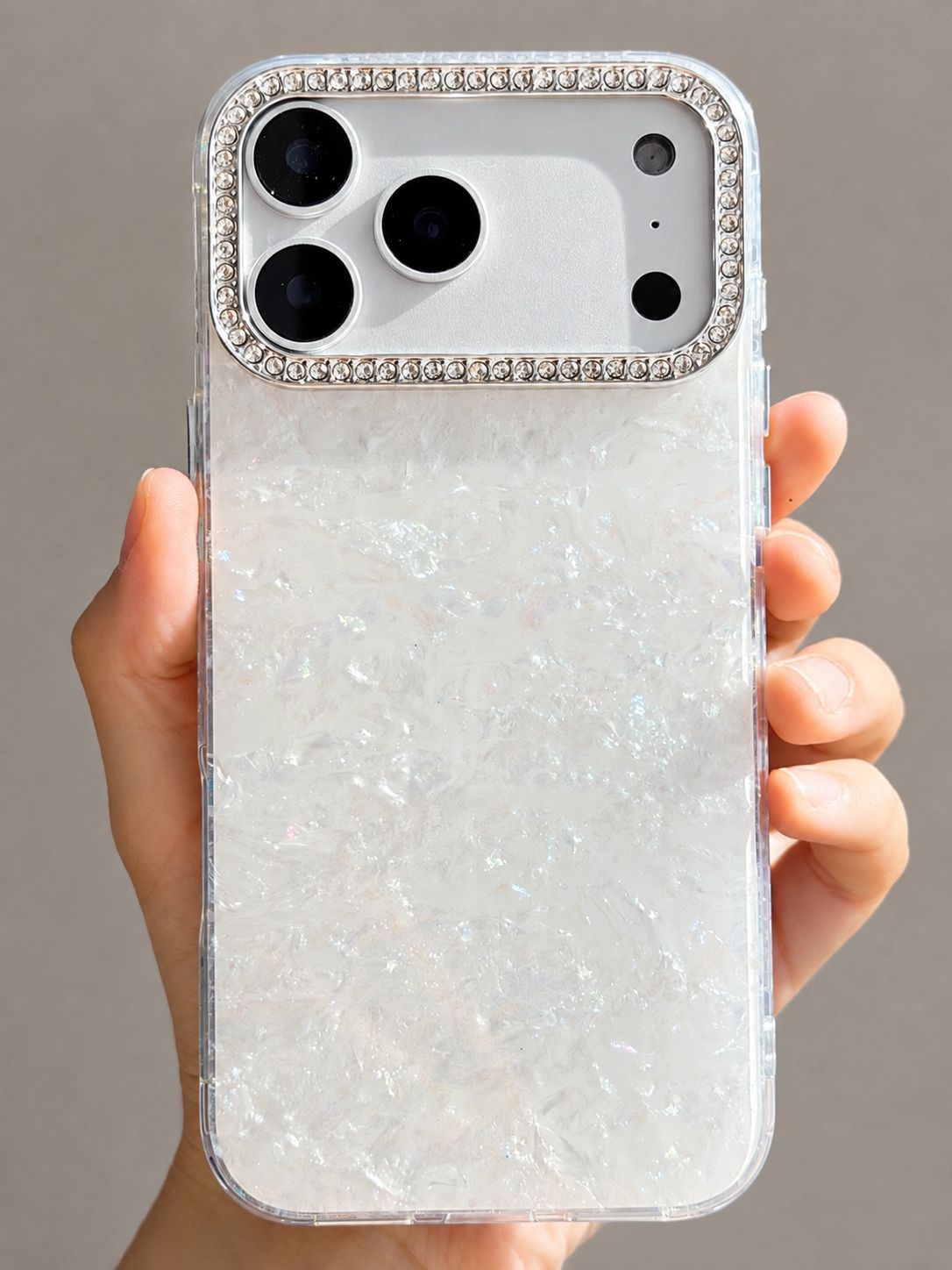 Чехол на Aйфон 17 Про Макс (Apple Iphone 17 Pro Max) блестящий со стразами