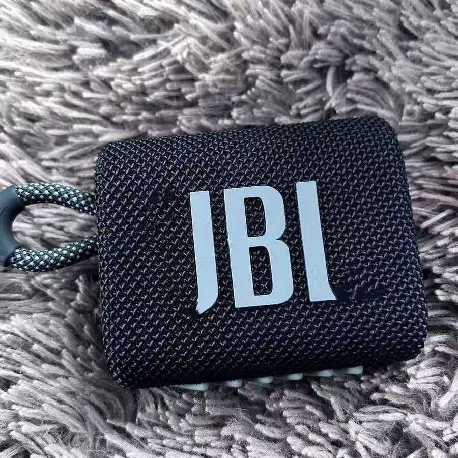 GO3 Gold Brick 3-е поколение беспроводная Bluetooth колонка, портативная мини акустика с глубоким басом, High Spec Black