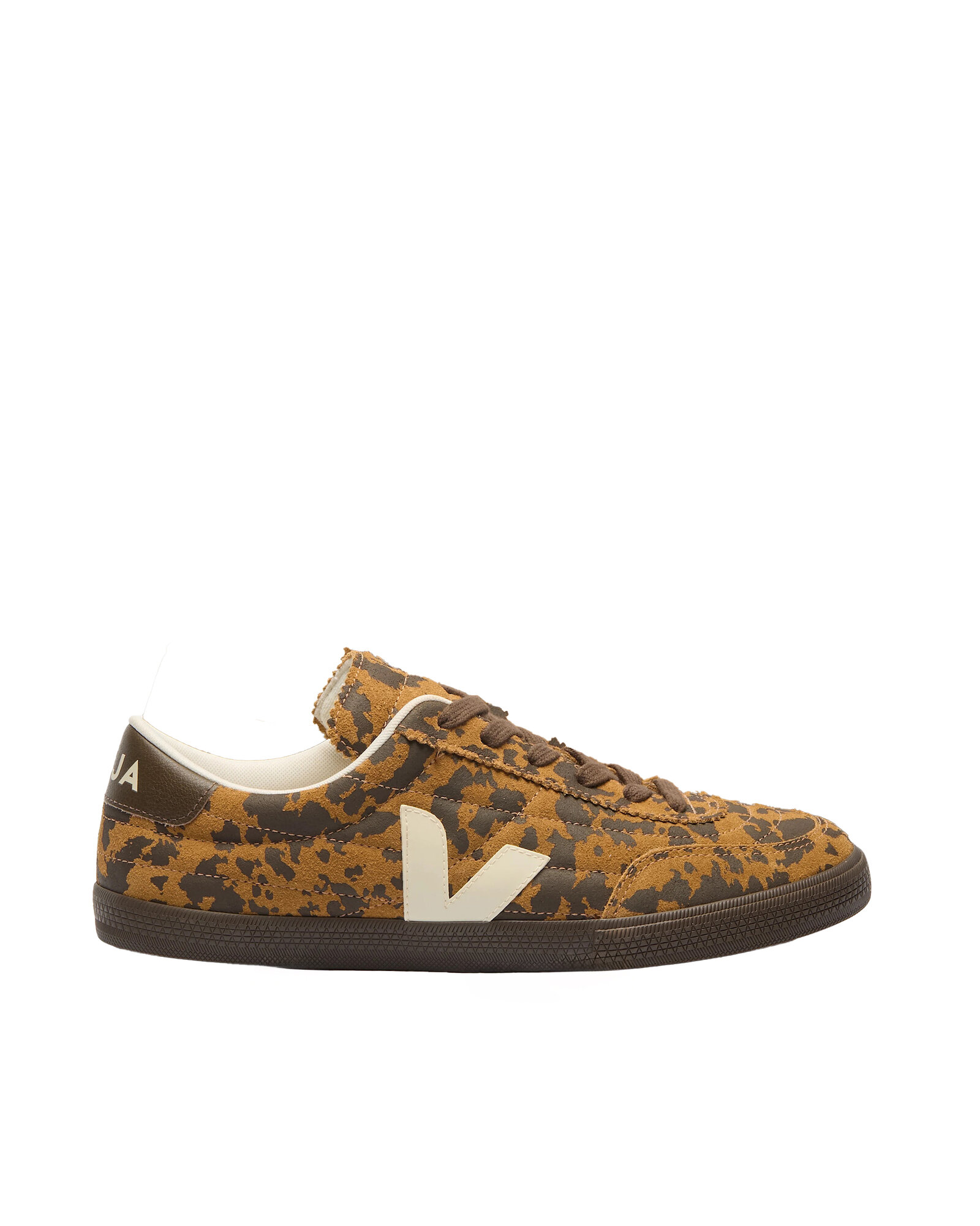 Кроссовки VEJA