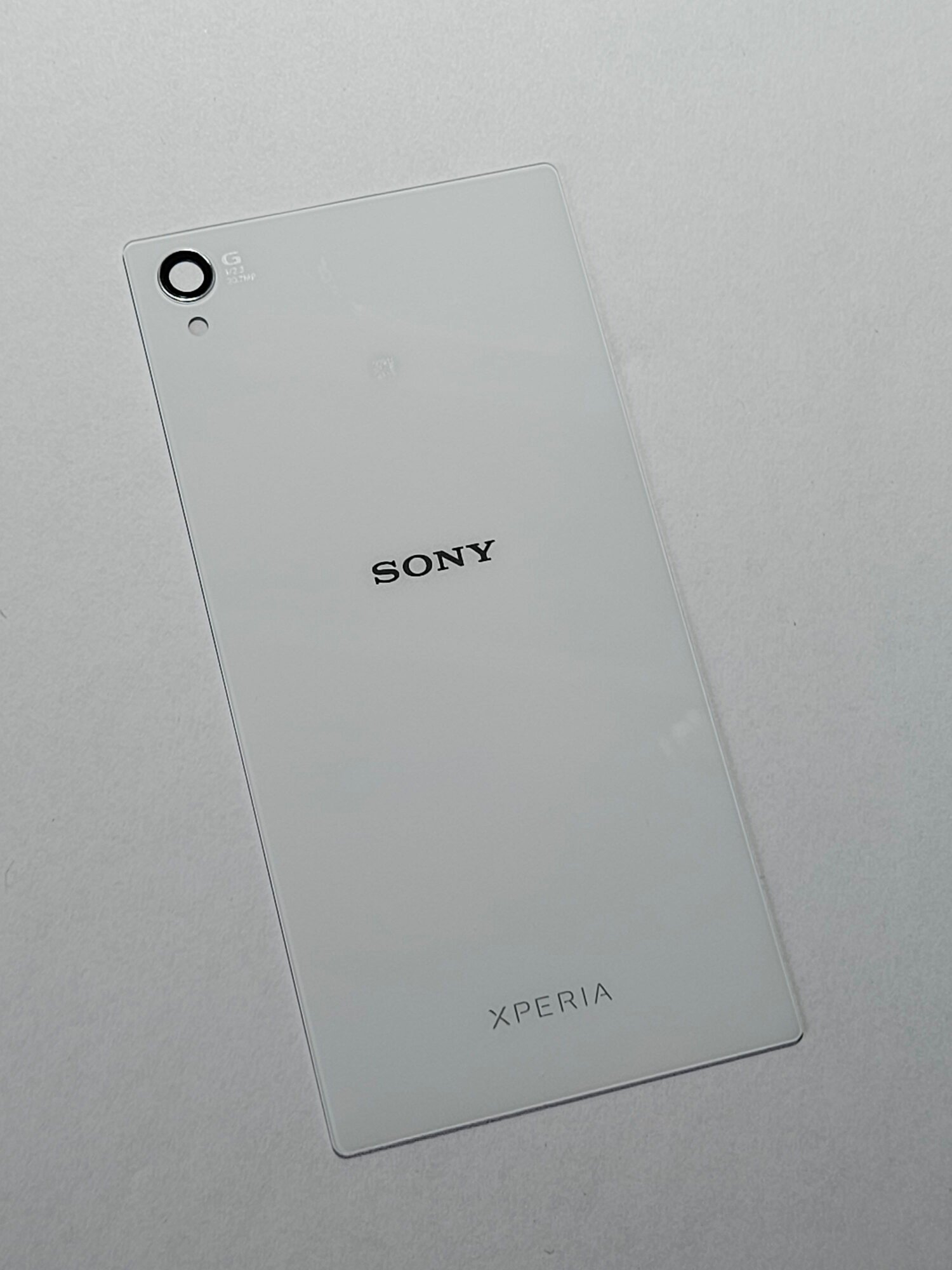 Крышка аккумулятора для Sony C6902/C6903/C6906 Xperia Z1 (цвет - white ) с антенной, парт номер 1276-6950 оригинал