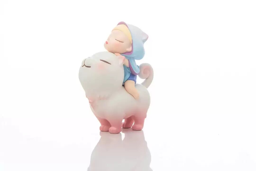 Декоративная фигурка кота — Серия Желе Кот Генерал Персиковый Цвет Небольшая Коллекционная