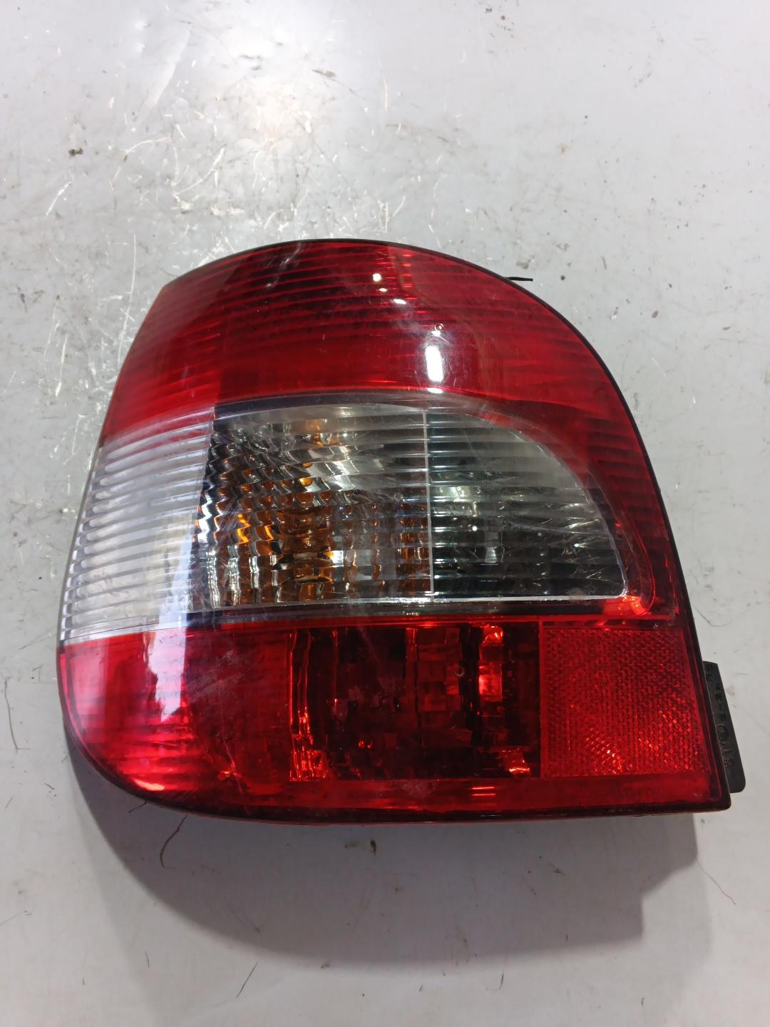 Фонарь задний правый Renault Scenic 1 (1996 - 1999) 11A252B