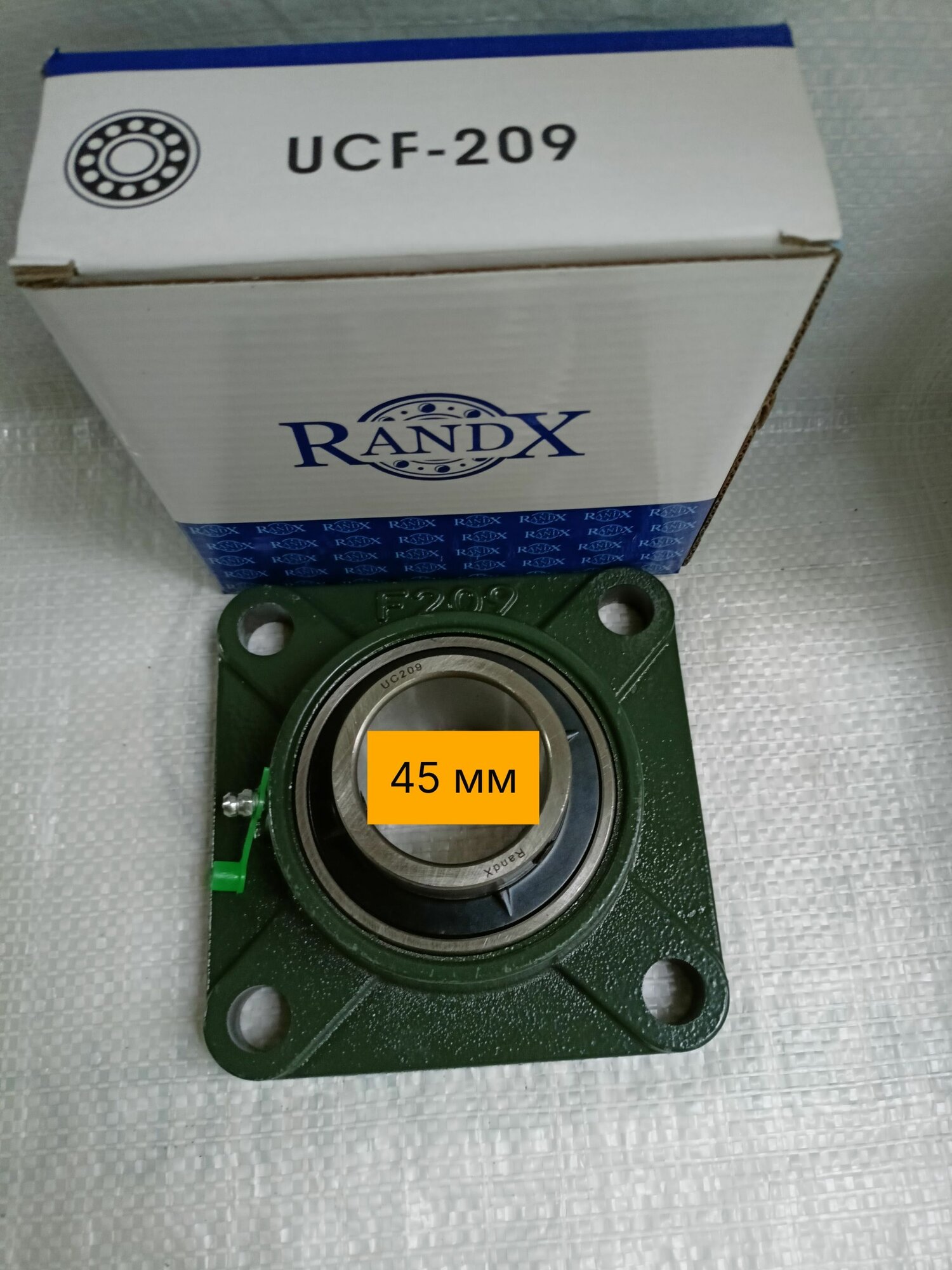 Подшипниковый узел UCF209 диаметр 45 мм RANDX