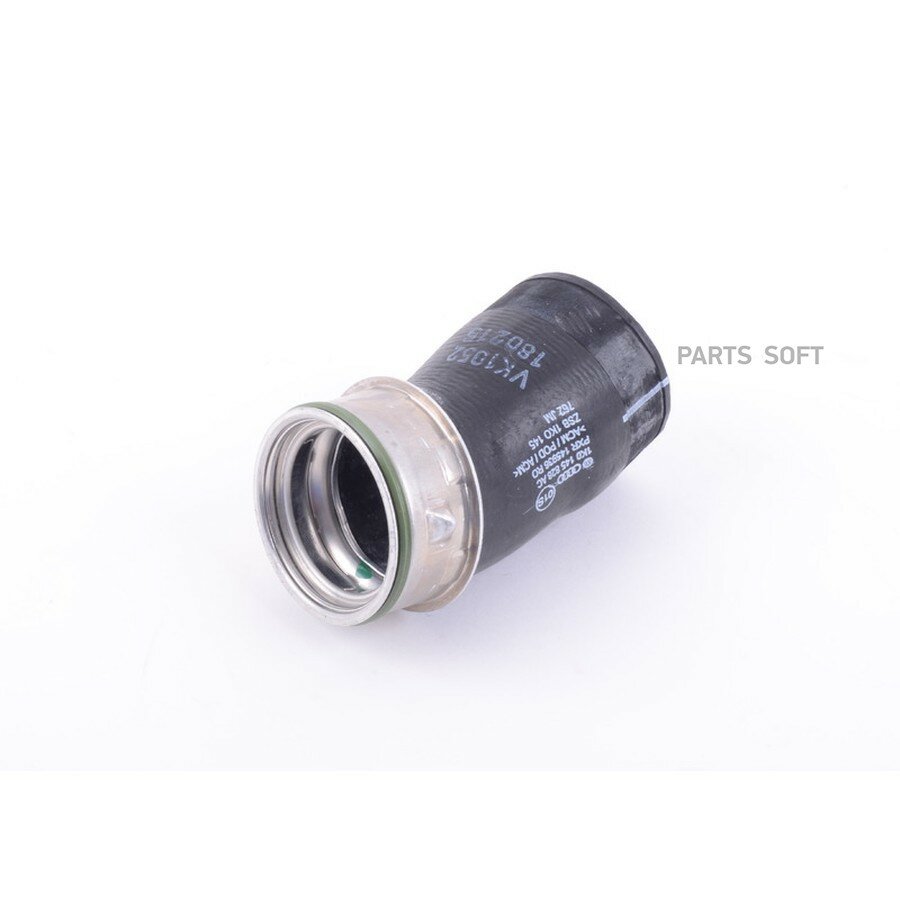 Патрубок интеркулера Q3 12-18, Tiguan 08-18 2.0i europe/1K0145828AC / 1K0145828F от официального дистрибьютора, VAG, артикул 1K0145828AC
