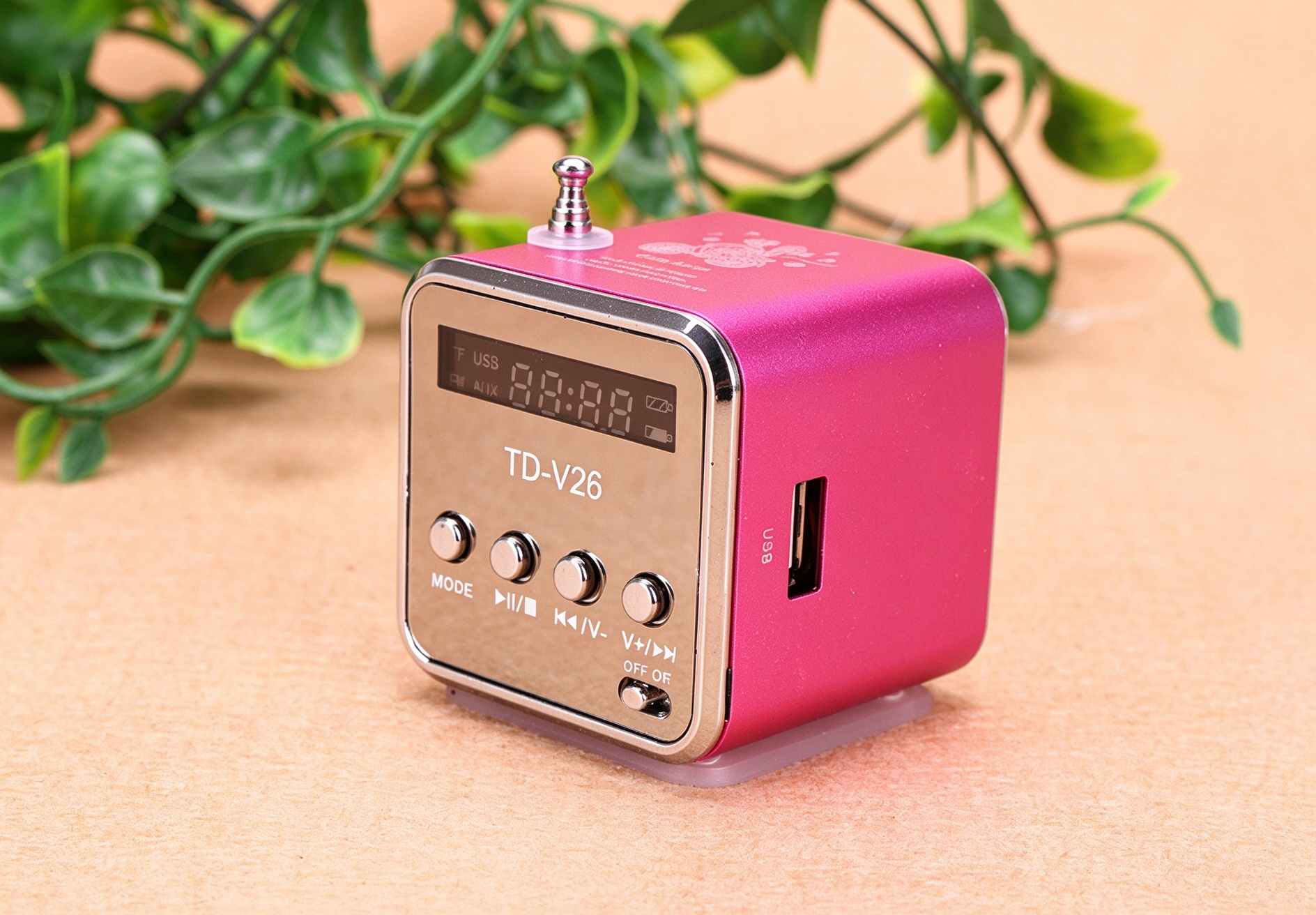 Portable TD V26 Digital Radio Speaker Mini FM Radio Receiver with LCD Stereo Speaker Support Micro Memory Card