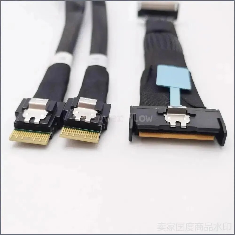 Кабель для компьютерной периферии MCIO x8/SFF-8611 (OCuLink x4), 0.8 м, черный