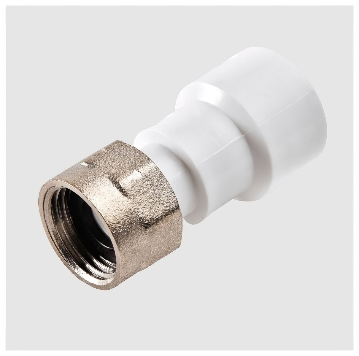 Муфта РВК ПП с накидной гайкой D20-1 020601