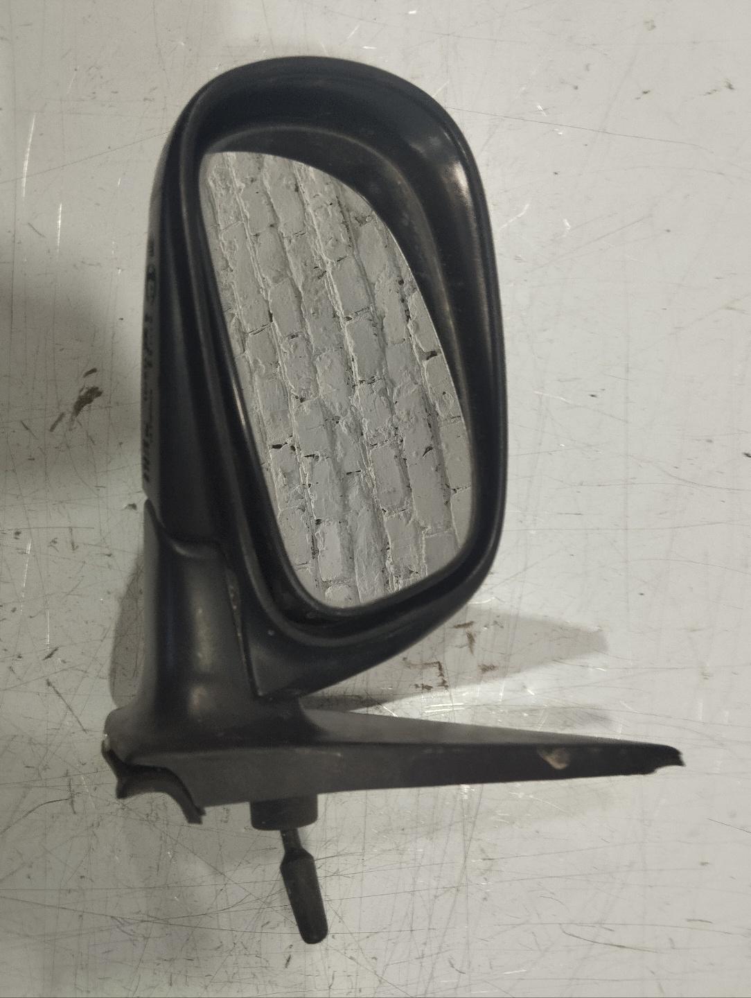 Зеркало наружное правое Nissan Micra K11 (1992 - 2000) E11011156