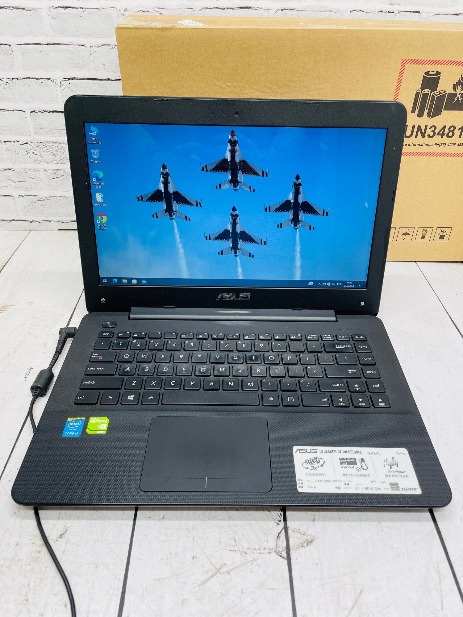 Игровой ноутбук 14, Asus X454, Intel Core i5 5200, 6 Gb DDR3, 240 Gb SSD, GeForce 920