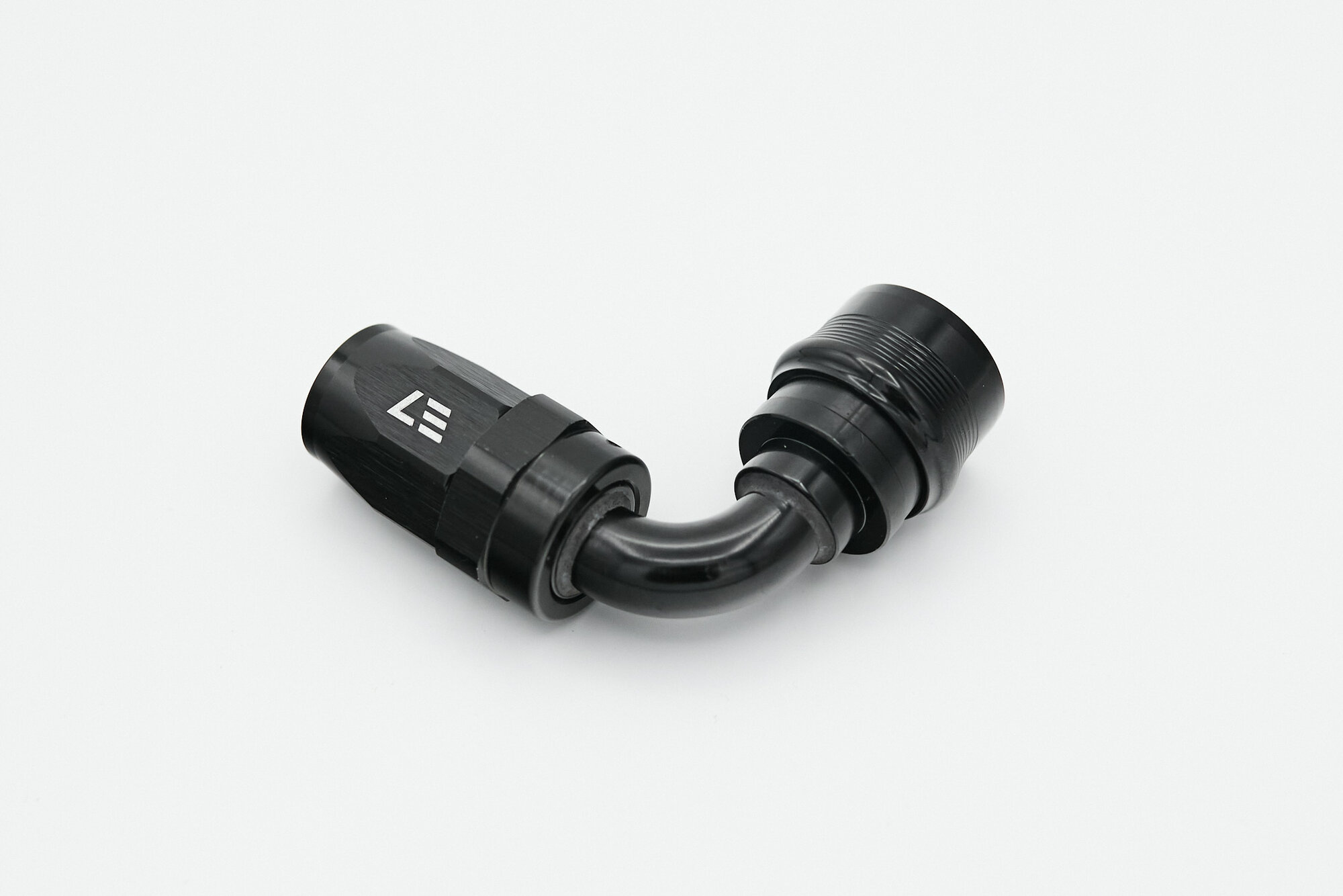 LEVEL Performance фитинг AN6 90° быстросъёмный Quick Release LVL. QR.9006