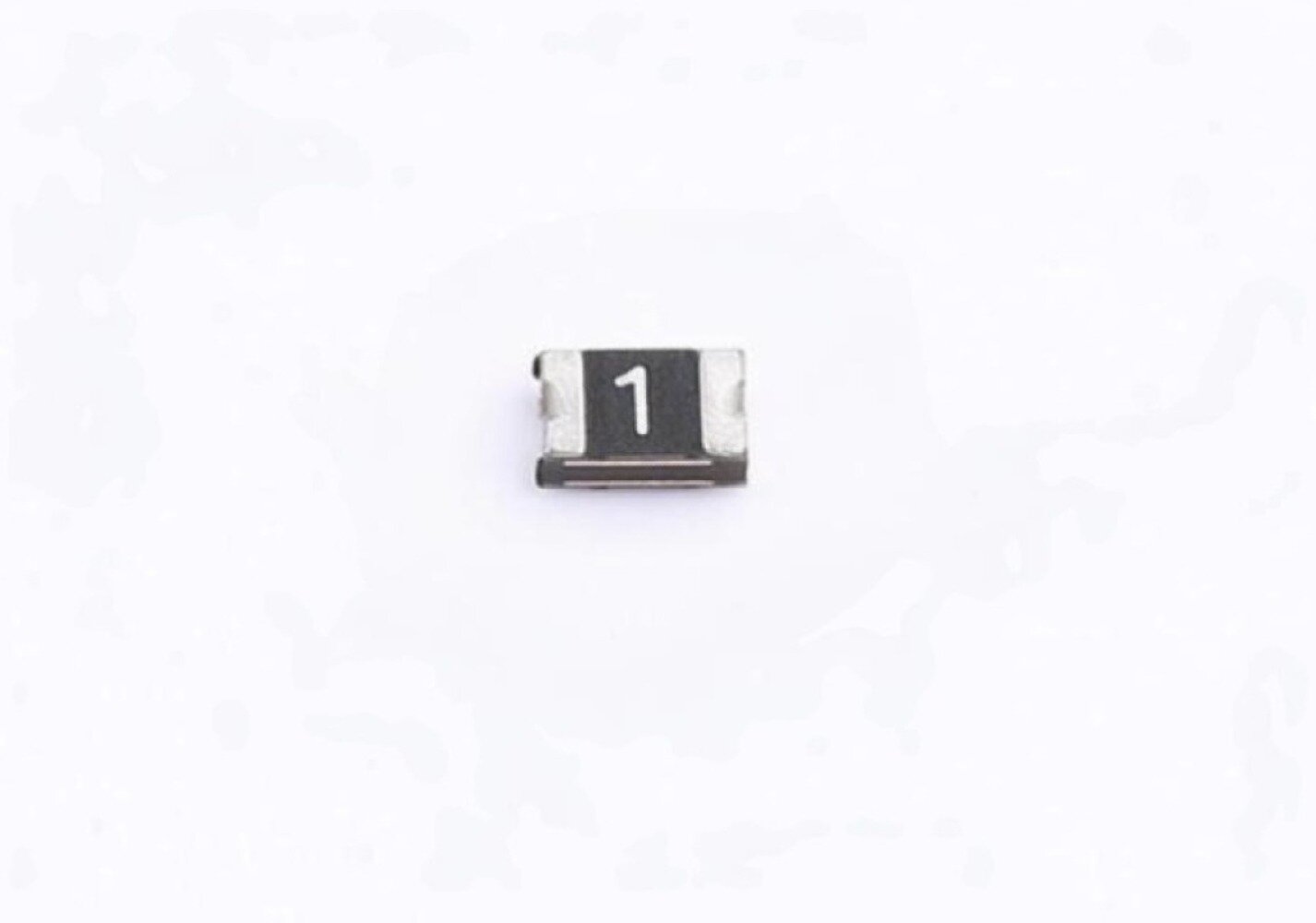 Brightking SMD0805B010TF Предохранитель восстанавливающиеся 15В 100 мА 100 А 300 мА 1,5 с 0805, 1шт