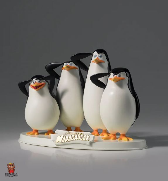 Kung Fu Panda: Коллекционная настольная статуэтка Мастер Шифу в позе медитации