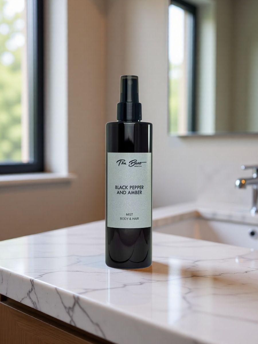 Мист для тела и волос "BLACK PEPPER AND AMBER", 250 мл, The Bunt
