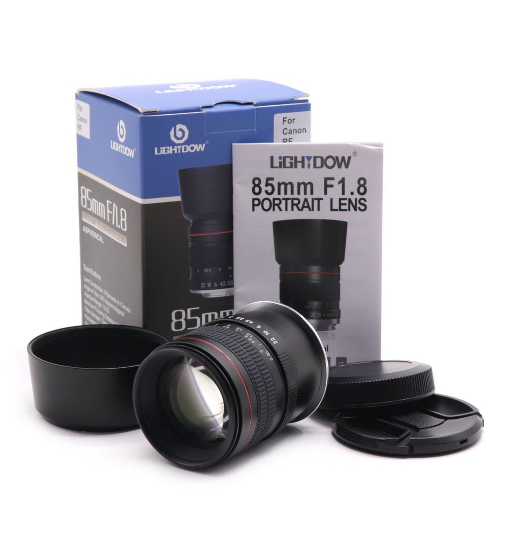 Объектив Lightdow 85mm f/1.8 Canon RF в упаковке