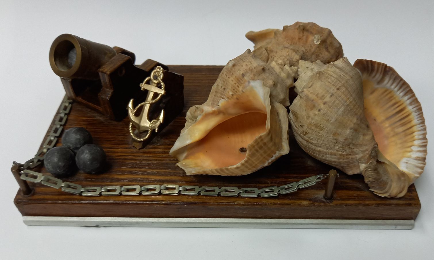 Сувенир "Морской" (ракушки натуральные, металл, дерево),(сост. на фото)
