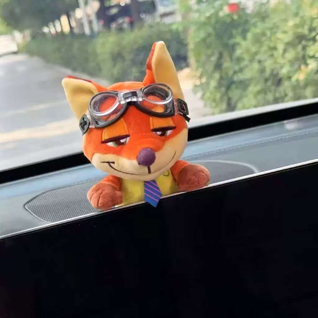 Декорация Zootopia Ник в стиле авиатор для салона автомобиля, 1 шт.