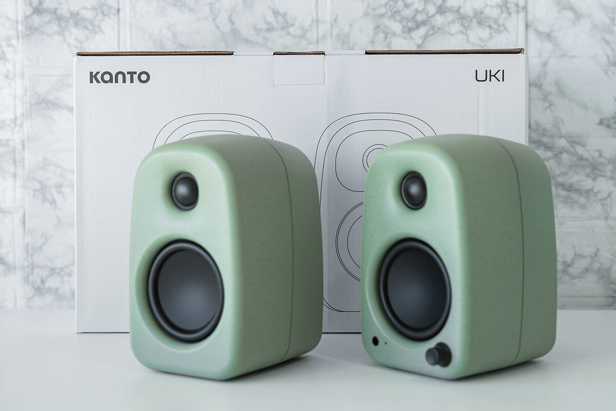 Kanto Audio UKI Sage Green - активная акустическая система (ростест)