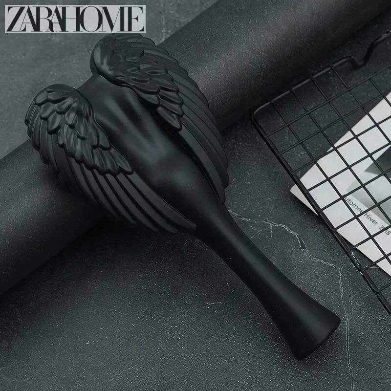 Расческа Для Волос Angel Wings, Уникальная Форма И Практичное Назначение Которой Привлекли Большое Внимание.