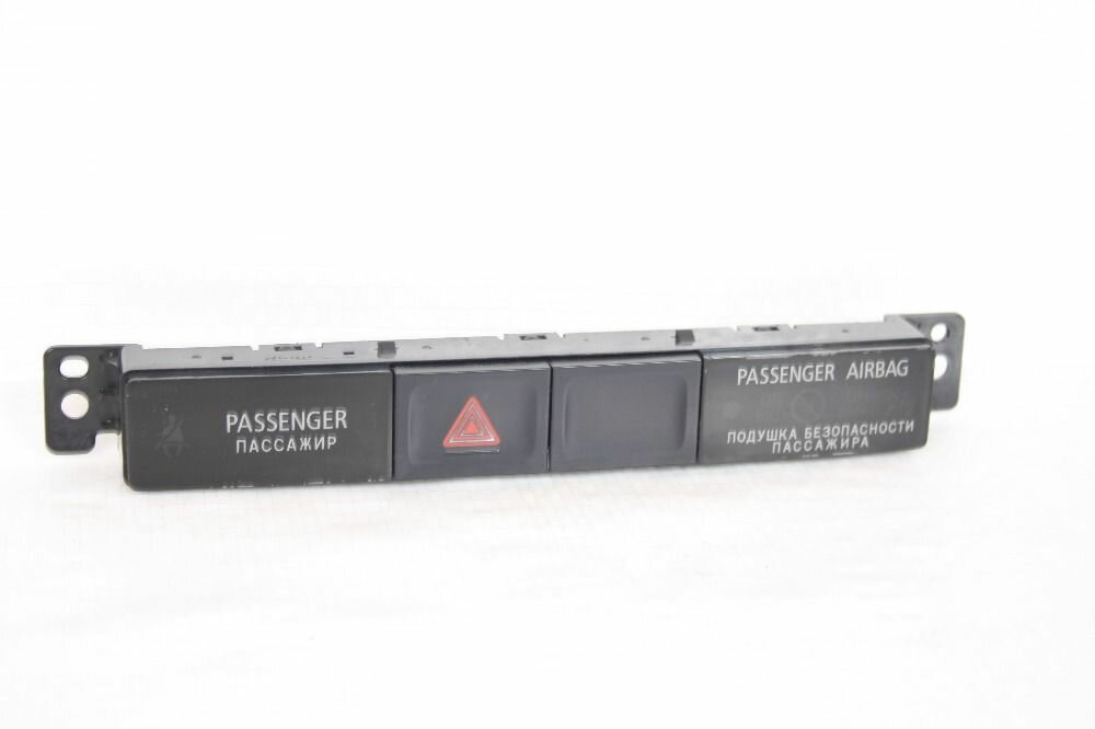 Блок кнопка аварийной сигнализации Mitsubishi