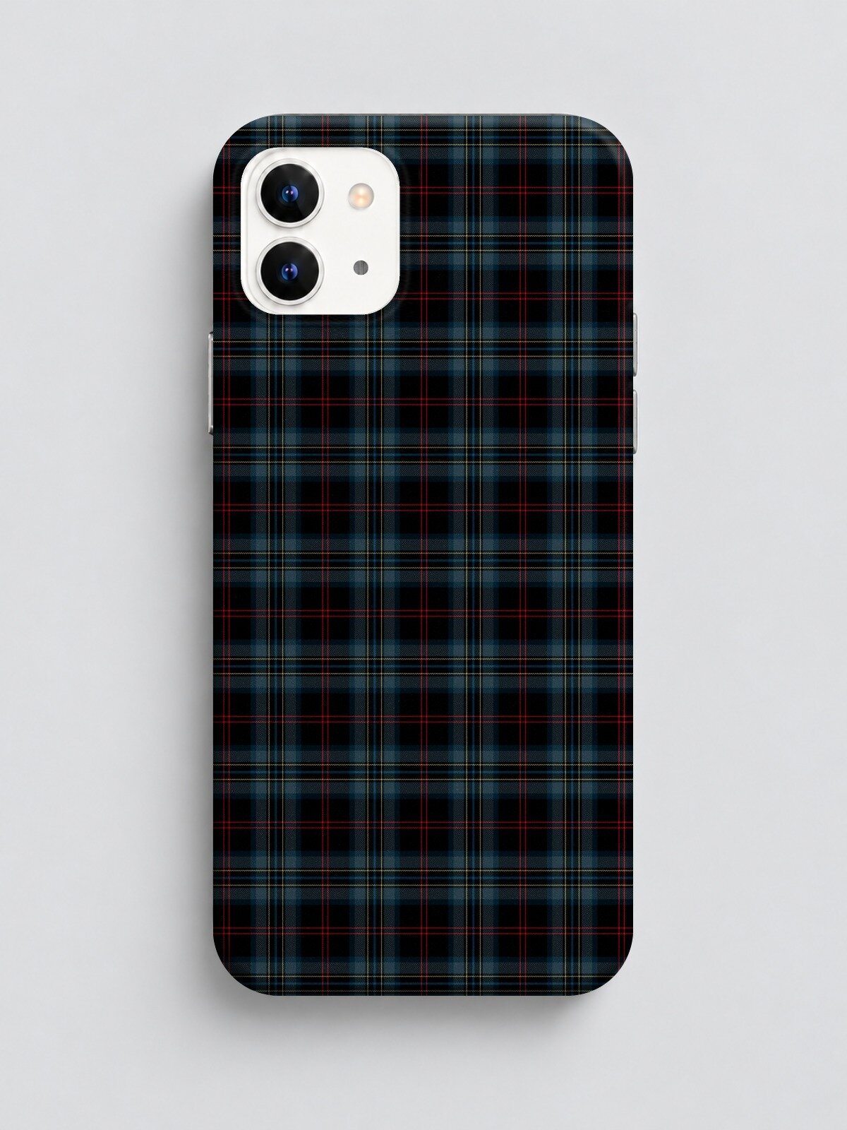Эстетичный чехол на iphone 12 шотландская клетка