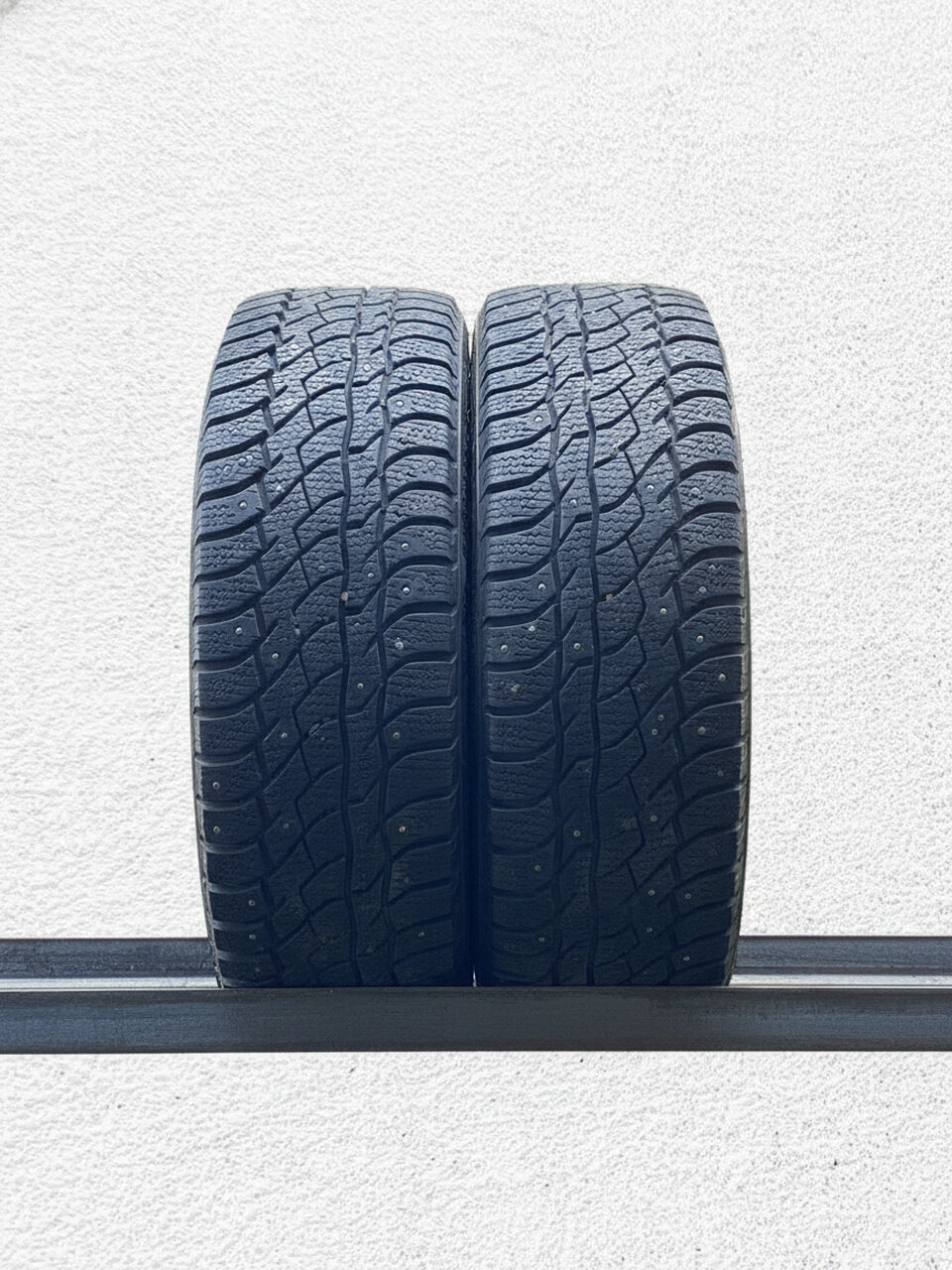 Зимние шины шипованные Viatti Bosco Nordico V-523 225/65 R17 10% износ TSB044211