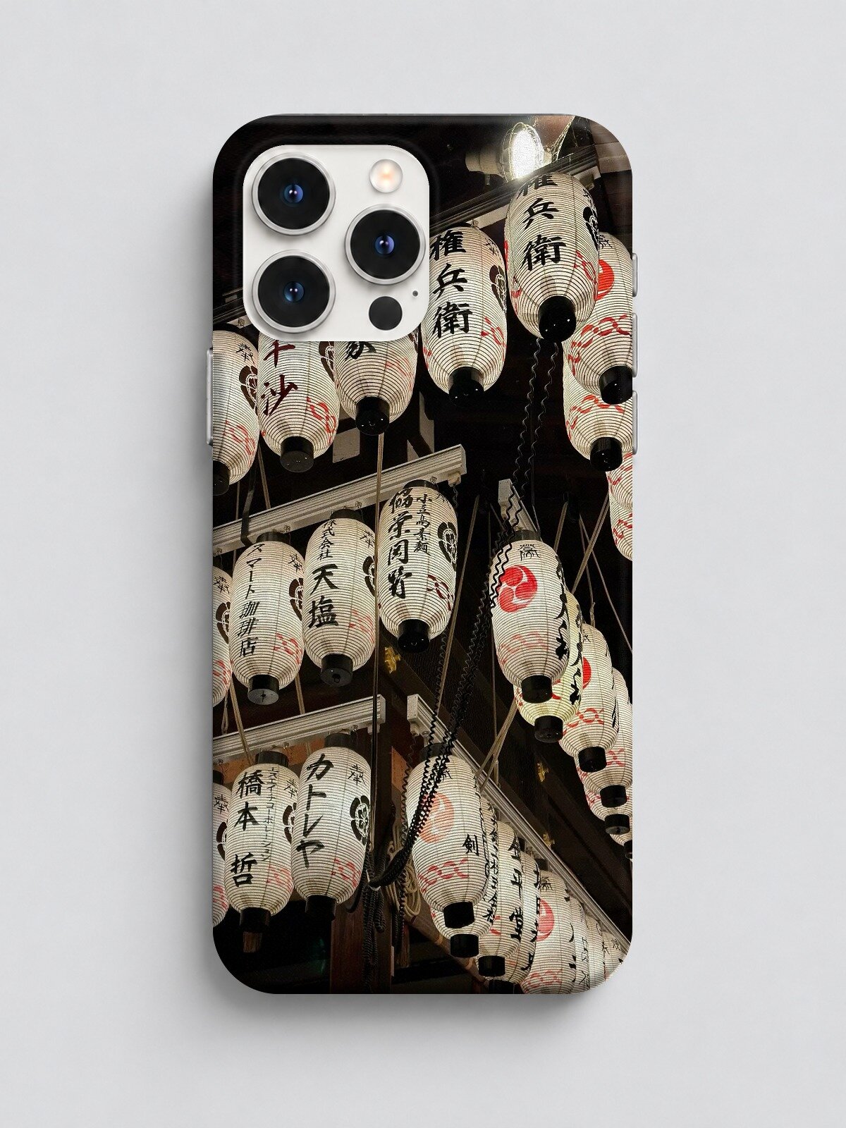 Силиконовый чехол на iPhone 15 Pro японские