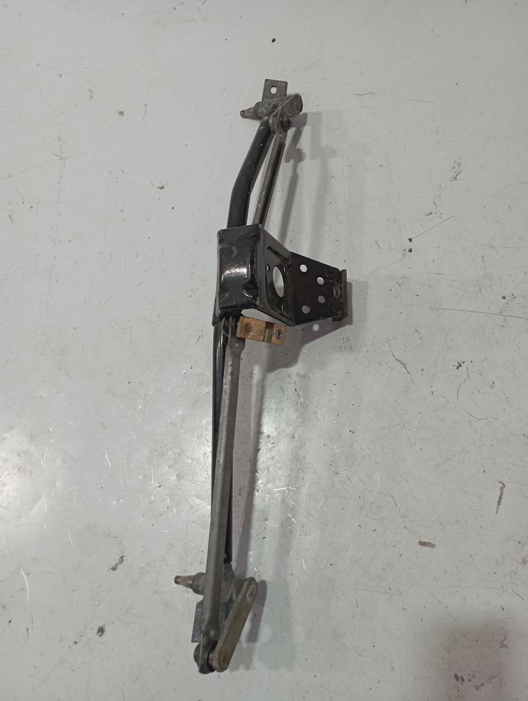Трапеция стеклоочистителя Audi 80 B4 (1991 - 1996) 893955331