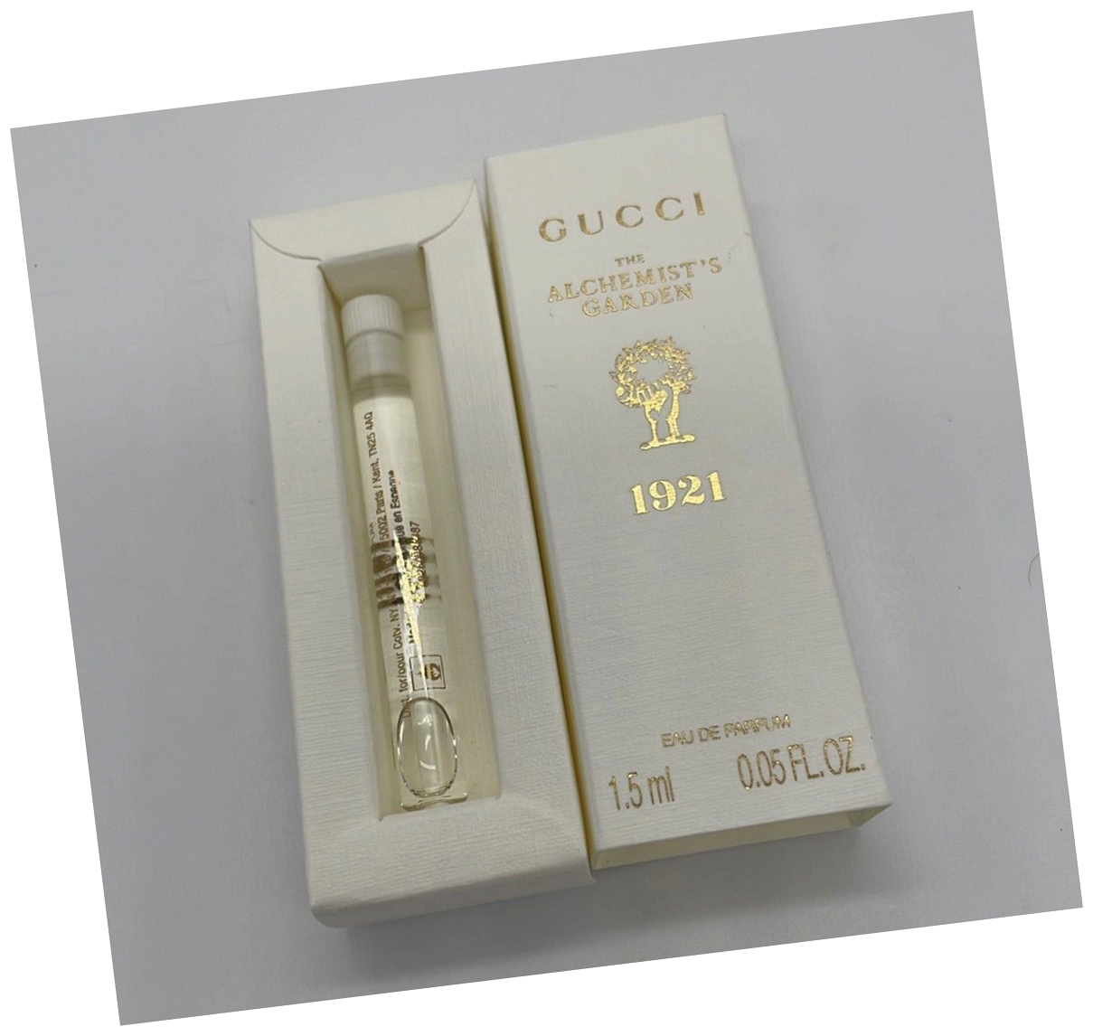 Парфюмерная вода Gucci 1921 мини-флакон 1.5 / Пробник аромата Гуччи Девятнадцать Двадцать Один / Красивый парфюм