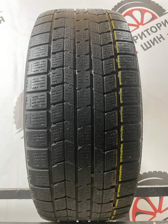 Зимние шины шипованные Dunlop Graspic DS3 215/55 R16 50% износ