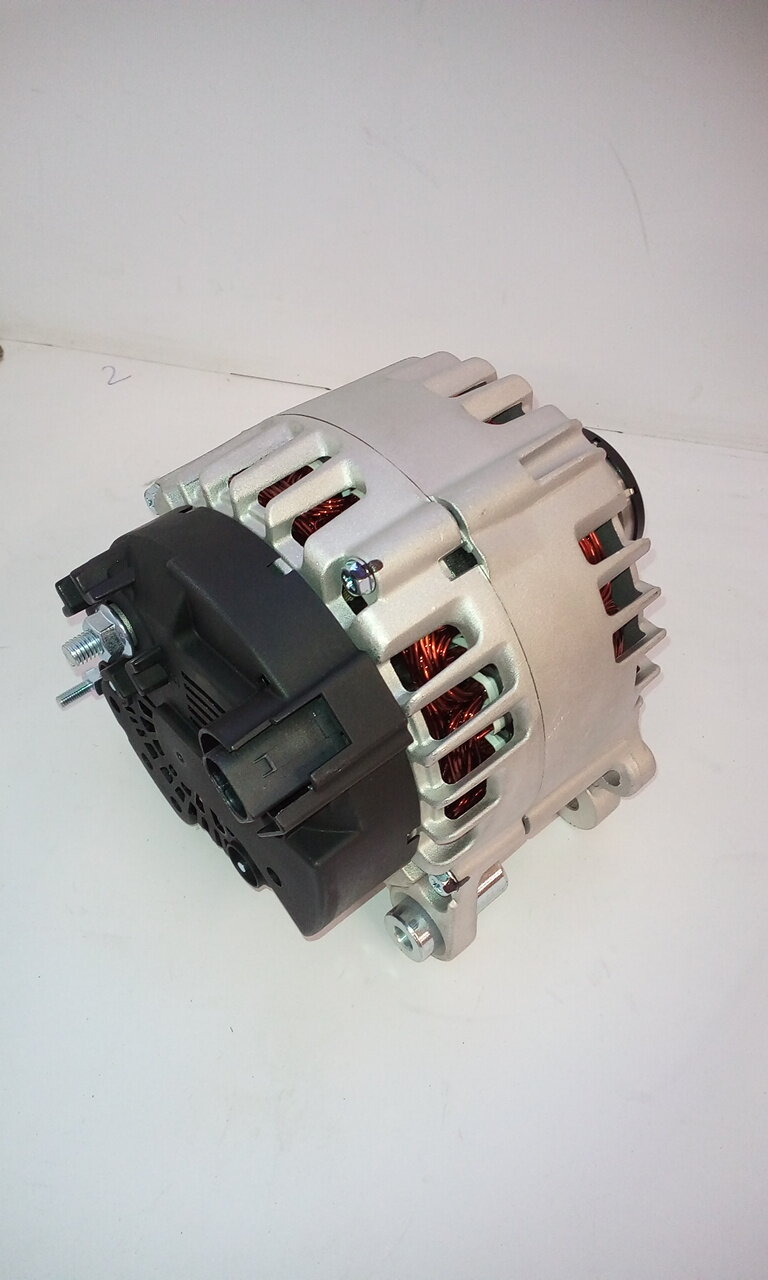 Генератор 14V 140A CC 12>17 PASSAT TOURAN 11>15 03C903023T ,03C903023TX ,3C Aisin ALTVG7029