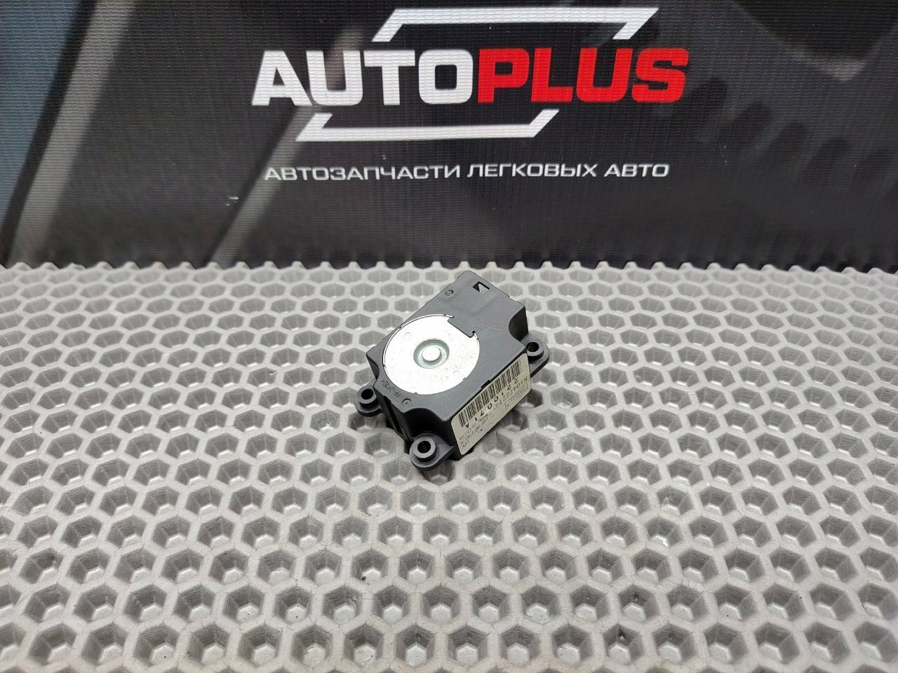 Сервопривод заслонки печки Nissan Note 2008 (1.6 HR16DE) Б/У с пробегом Арт. N104722T