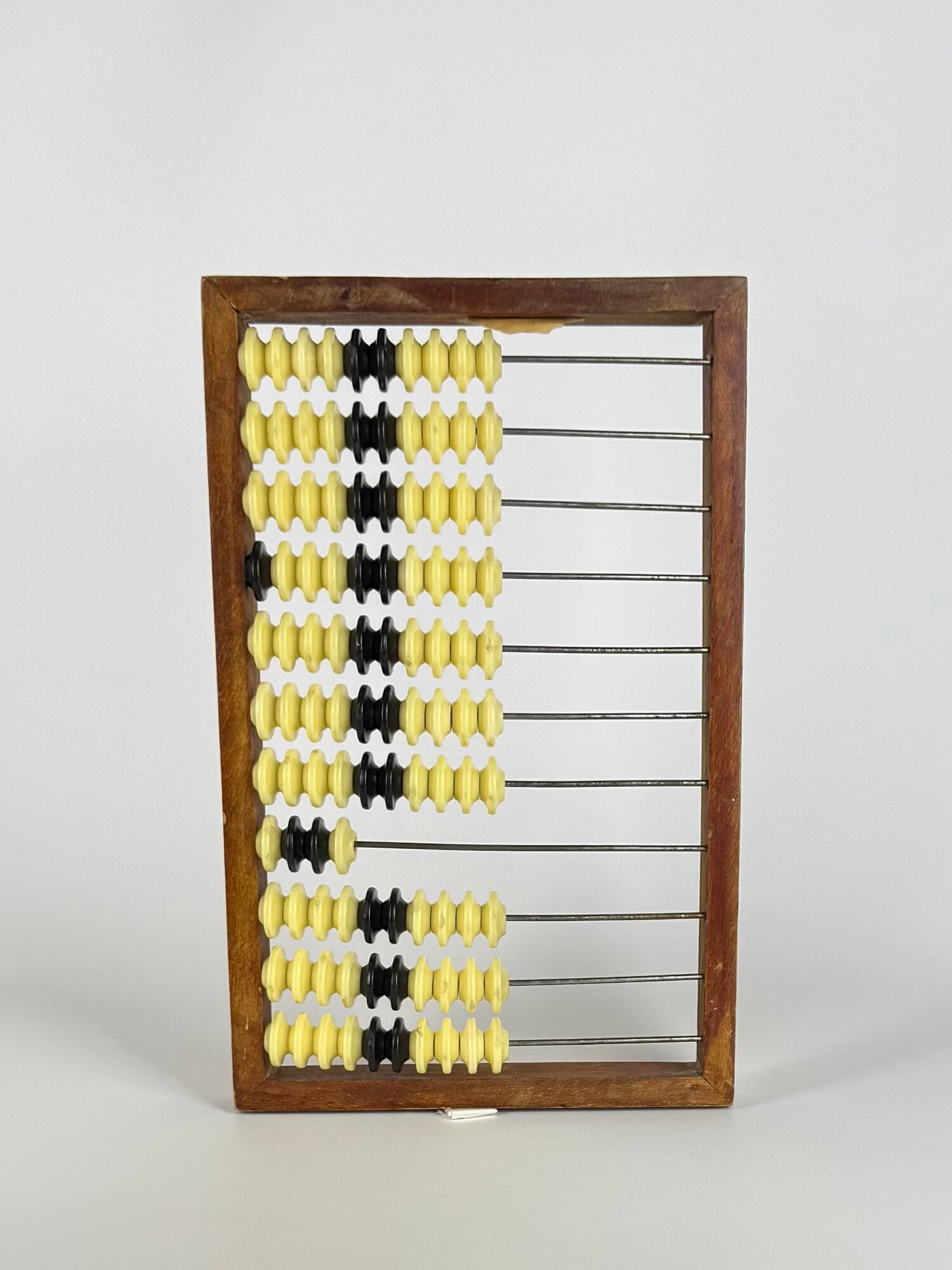 Счеты деревянные СССР средние, 21 х 33 см. 1960-е