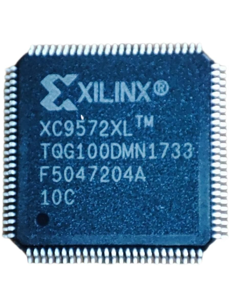 XC9572XL-10TQG100C (микросхема)
