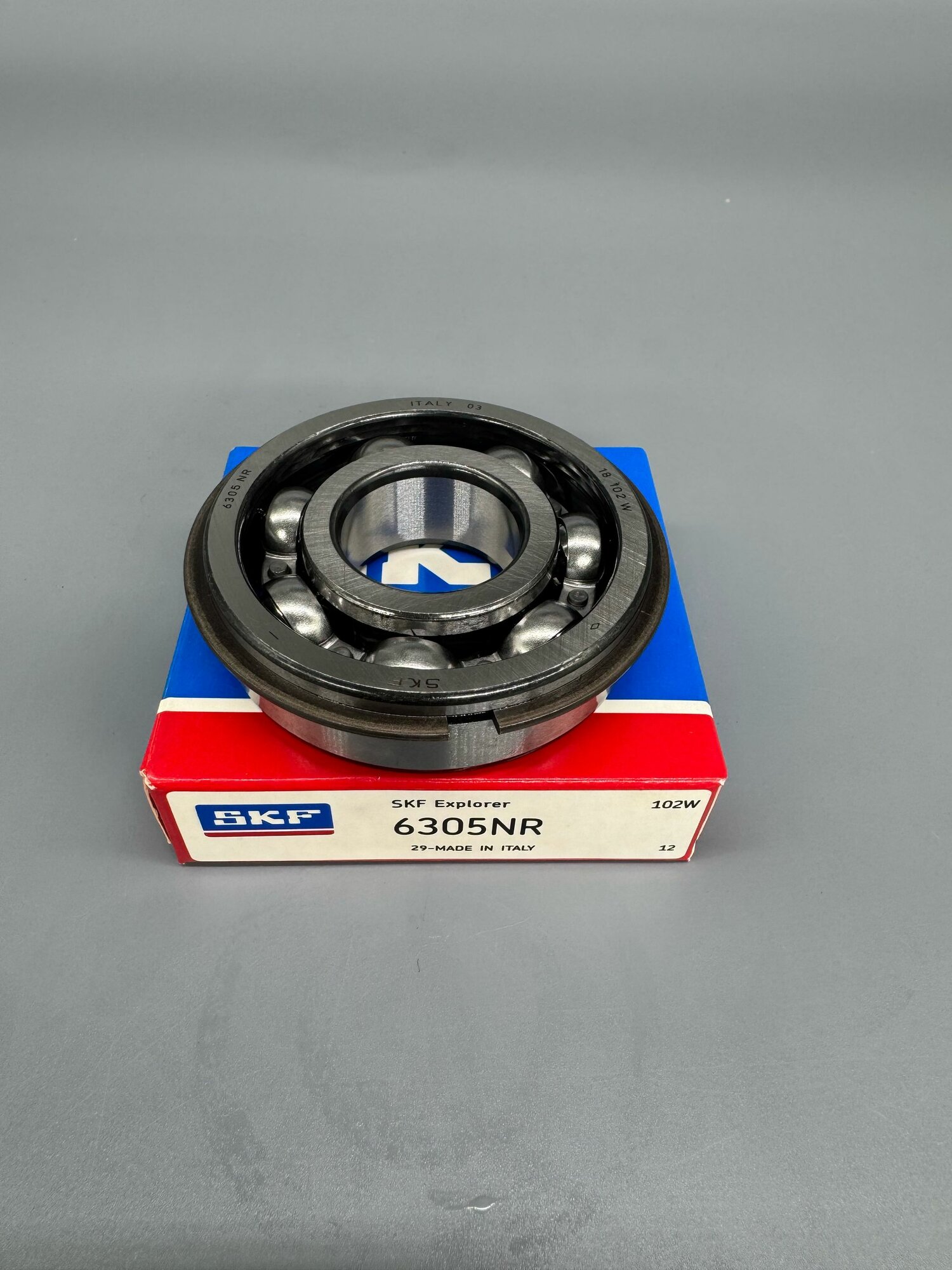 Подшипник шариковый SKF 6305NR (50305) 25х62х17