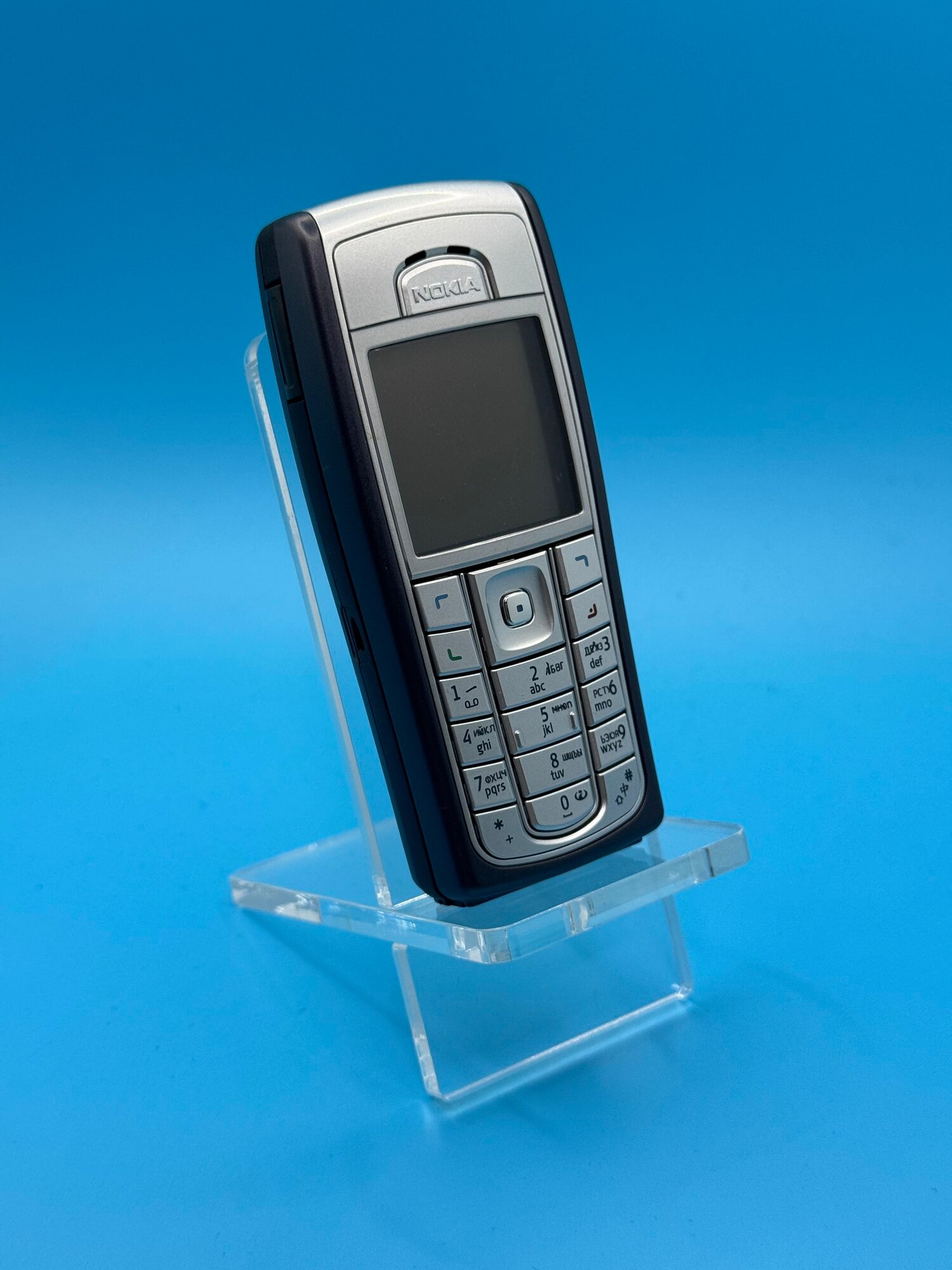 Мобильный телефон Nokia 6230i