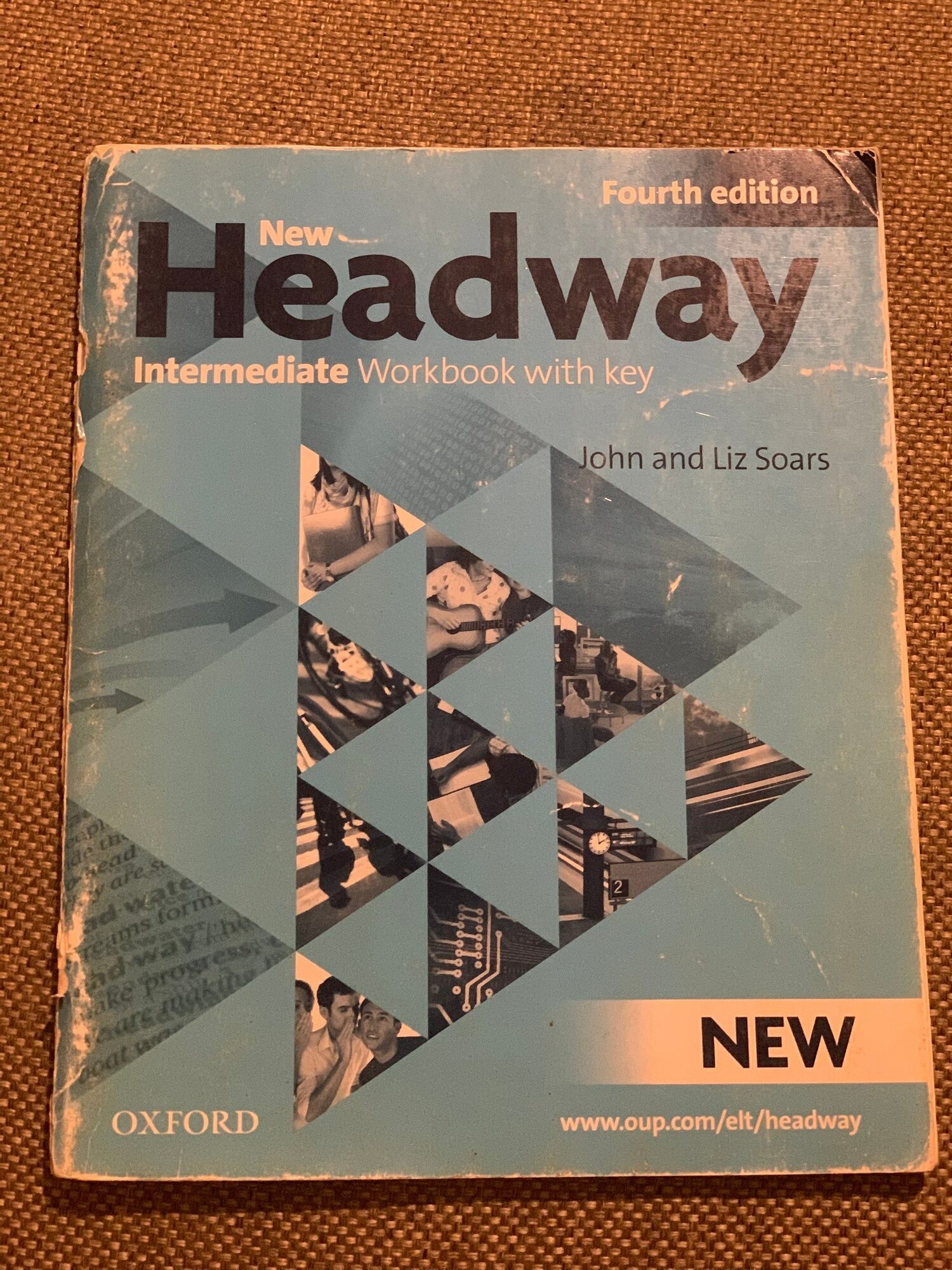 Headway. Intermediate Workbook with key, John and Liz Soars