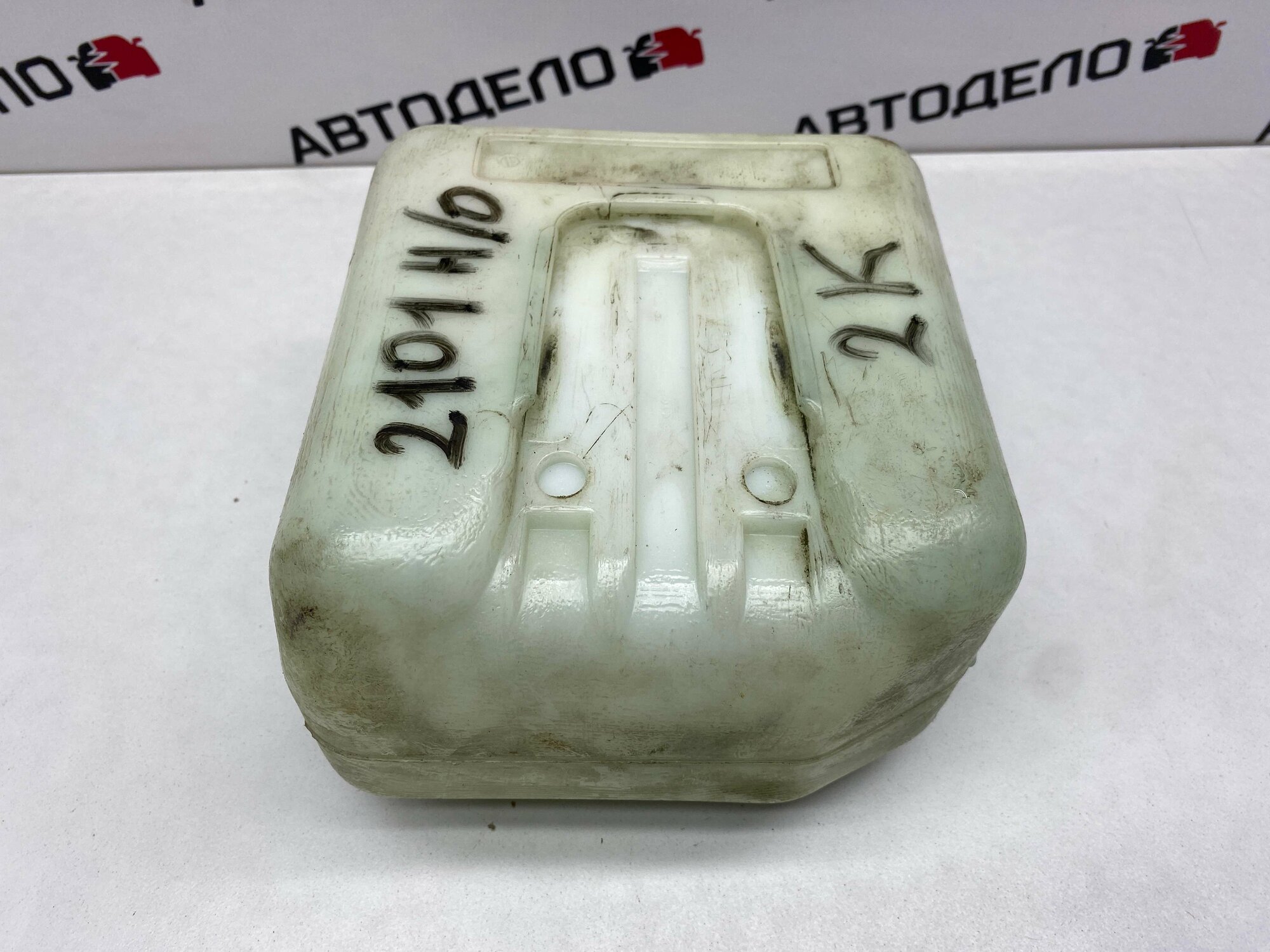 Бачок омывателя ВАЗ 2101 н/о