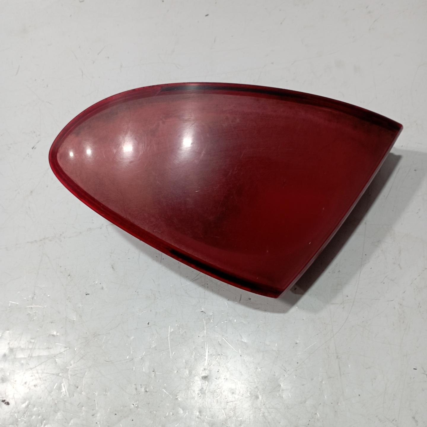 Фонарь задний правый SEAT Toledo 3 (2004 - 2009) 5P5945096B