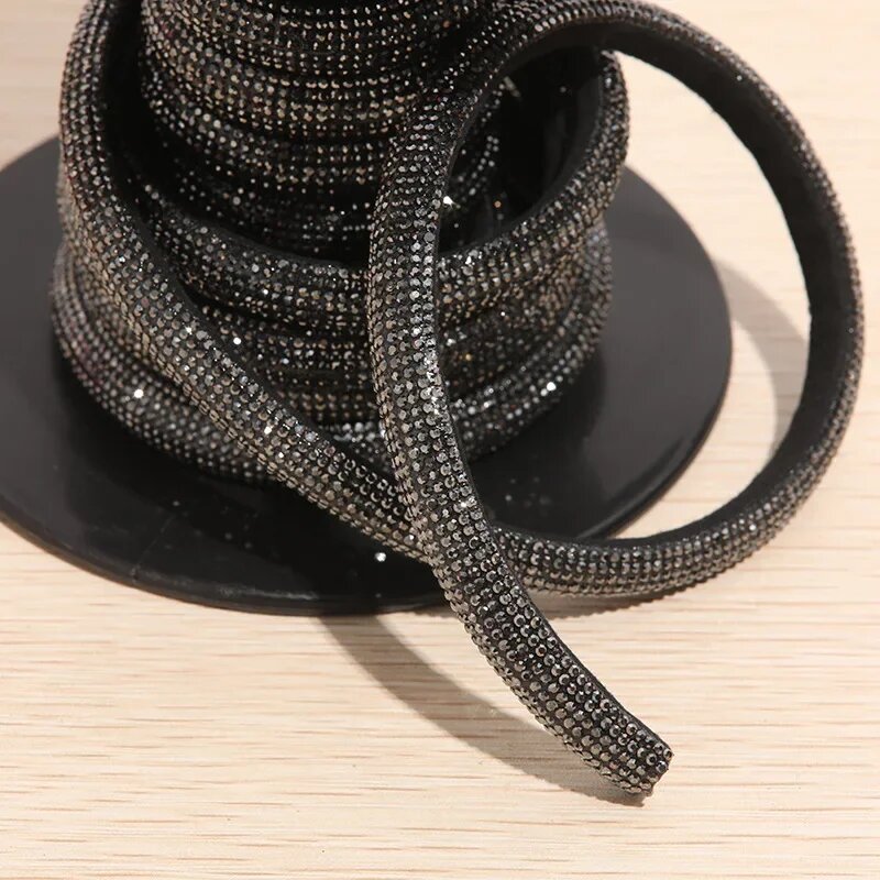 Хрустальный шнур-трубка «Блинг-Блинг» для декора Черный, 2 yard, black