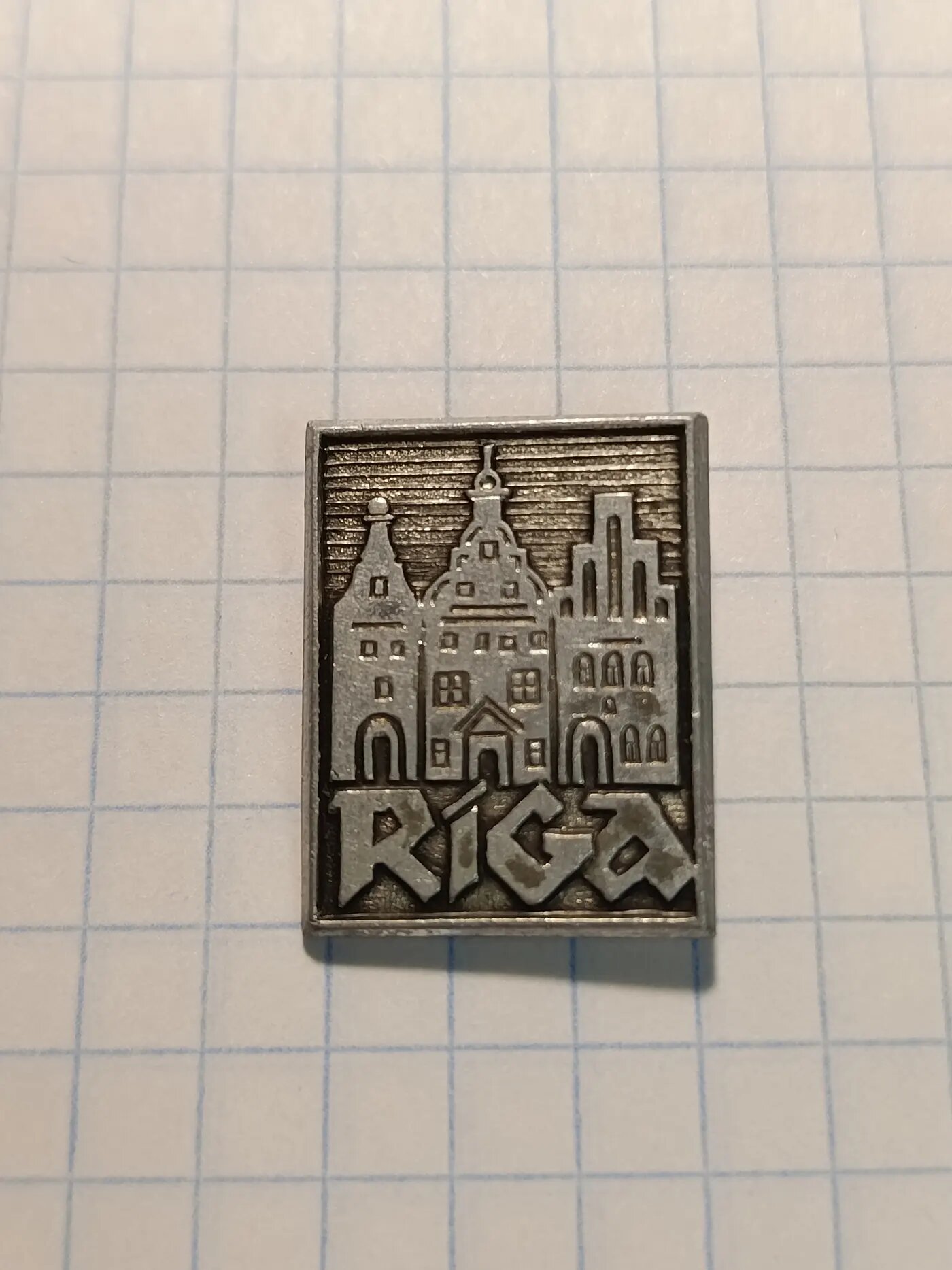 Коллекционный значок с изображением Риги