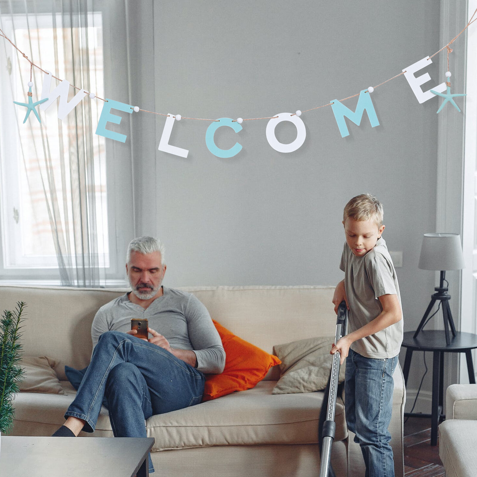 Одна Деревянная Подвеска со Слово WELCOME для Интерьера Кафе или Гостиной 144.00X10.00X0.20CM