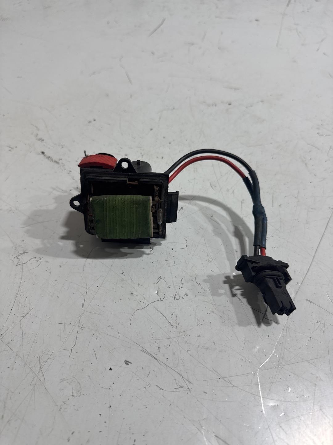 Сопротивление печки Renault Trafic 2 (2001 - 2006)