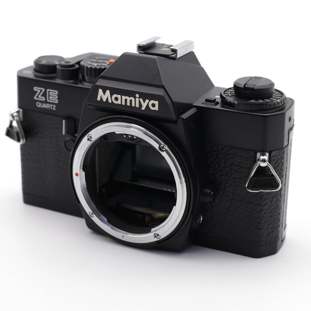 Плёночный фотоаппарат Mamiya ZE Quarts body