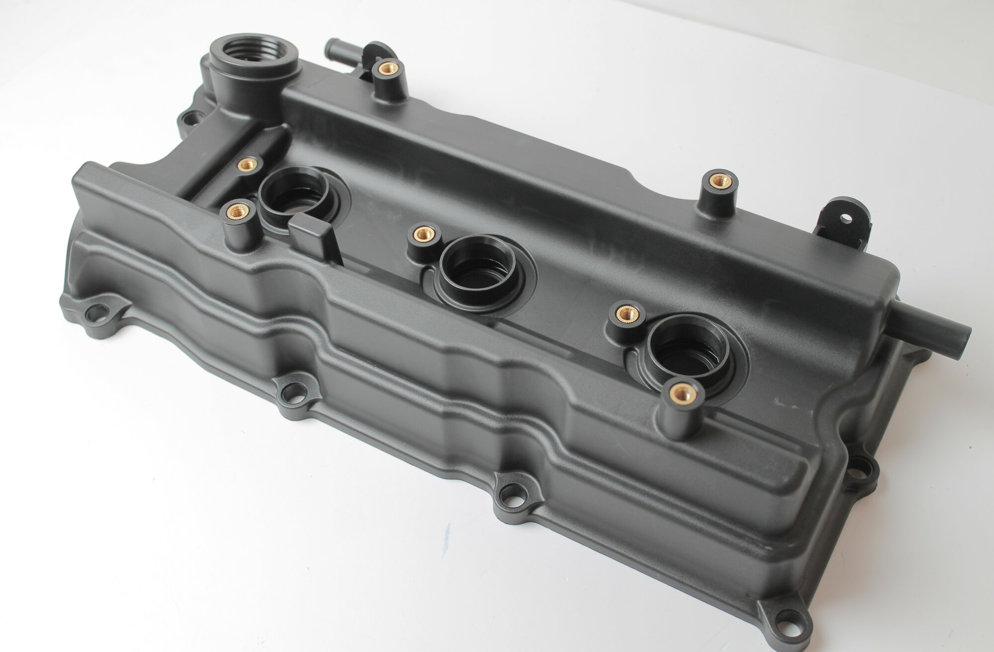 Клапанная крышка двигателя NISSAN Teana, Murano INFINITI FX35, QX 60, G35, 3.5 VQ35DE