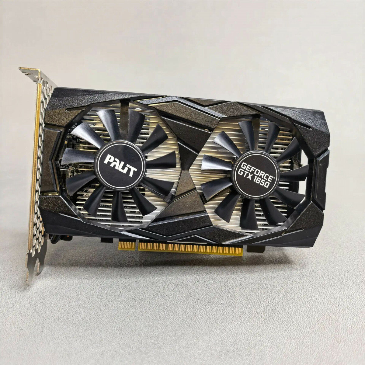 Видеокарта Palit GeForce GTX 1650 Dual OC 4096MB PCI-E (NE51650T1BG1-1171D)