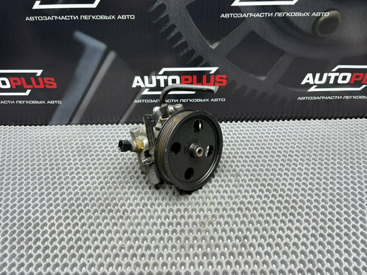 Насос гур Ford C-Max (1.6 SHDA) Б/У с пробегом Арт. 4M51-3A696-AE