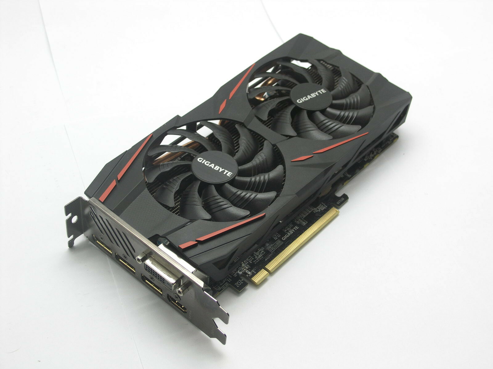 Видеокарта 4Gb Radeon RX570, GIGABYTE GV-RX570GAMING-4GD, PCI-E