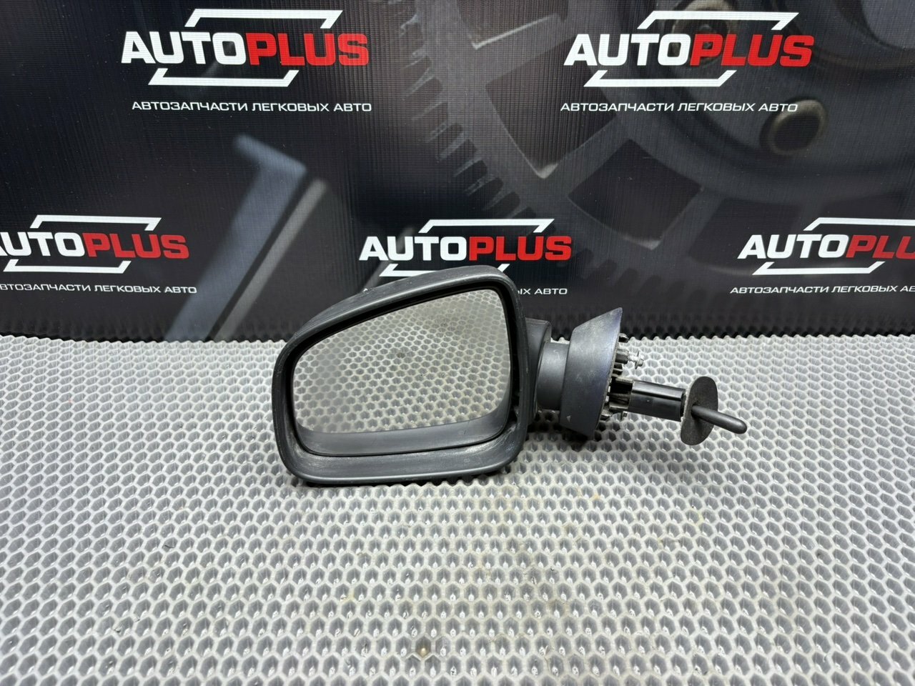 Зеркало боковое Левый Передний Renault Logan 2010 (1.4 K7JA 710) Б/У с пробегом Арт. 024363