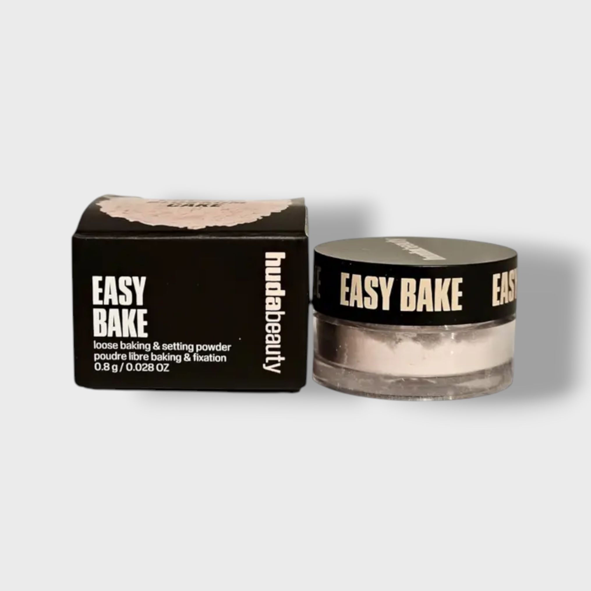 HUDA BEAUTY Рассыпчатая пудра для лица Mini Easy Bake Loose Baking & Setting Powder (Cherry Blossom Cake) 0.8 г